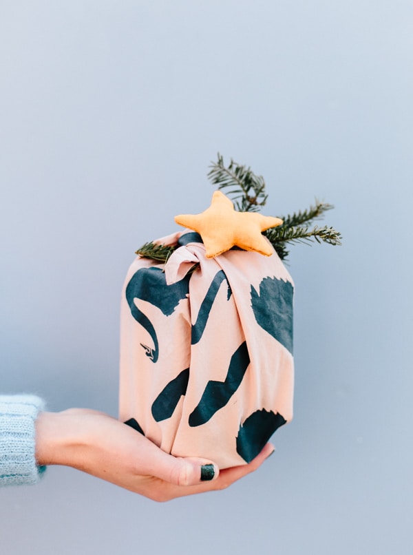 Handmade Gift Wrapping Ideas to Present Beautiful Handmade Gifts