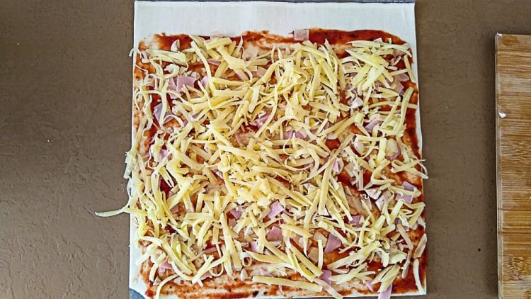 Super Easy Puff Pastry Pizza Scrolls Everyone Will Love