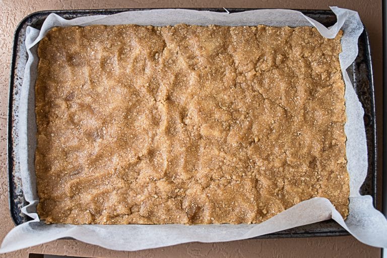 Condensed Milk Slice with Chocolate and Almonds