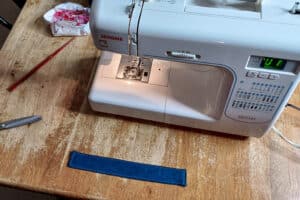 Cute and Easy Upcycled Peg Bucket From Old Jeans